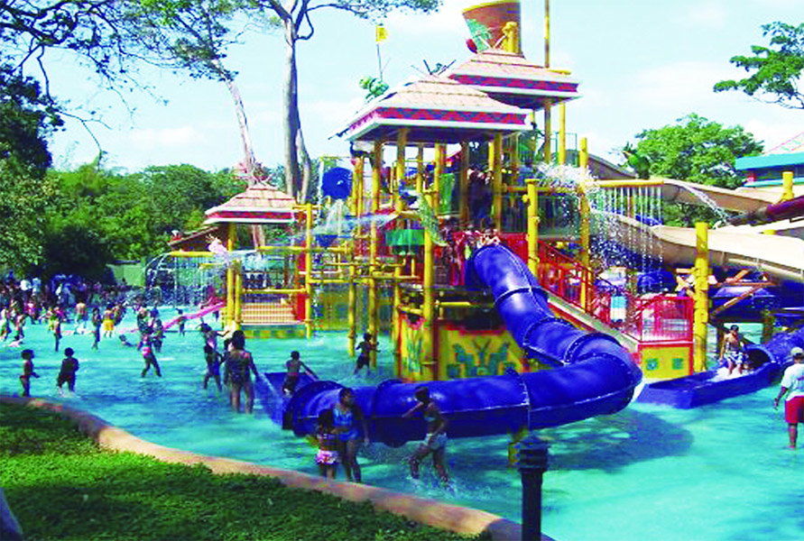 PARQUE ACUÁTICO XOCOMIL - Aquakita